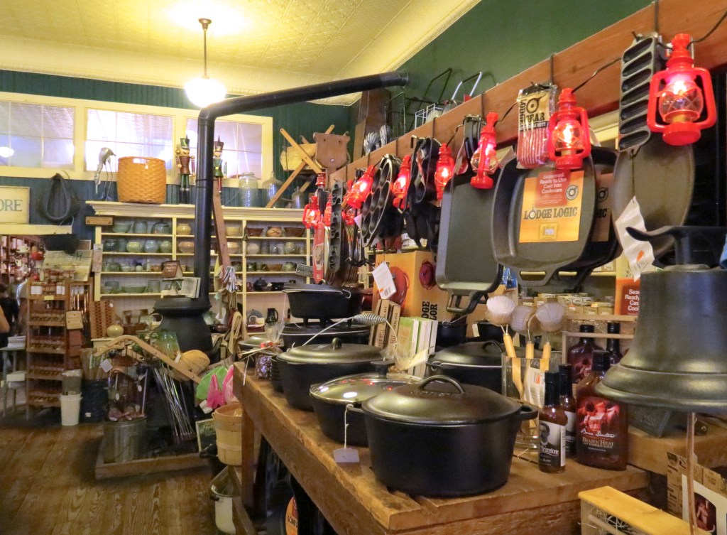 Mystique of the Ole Fashioned General Store | Psalmboxkey's Blog